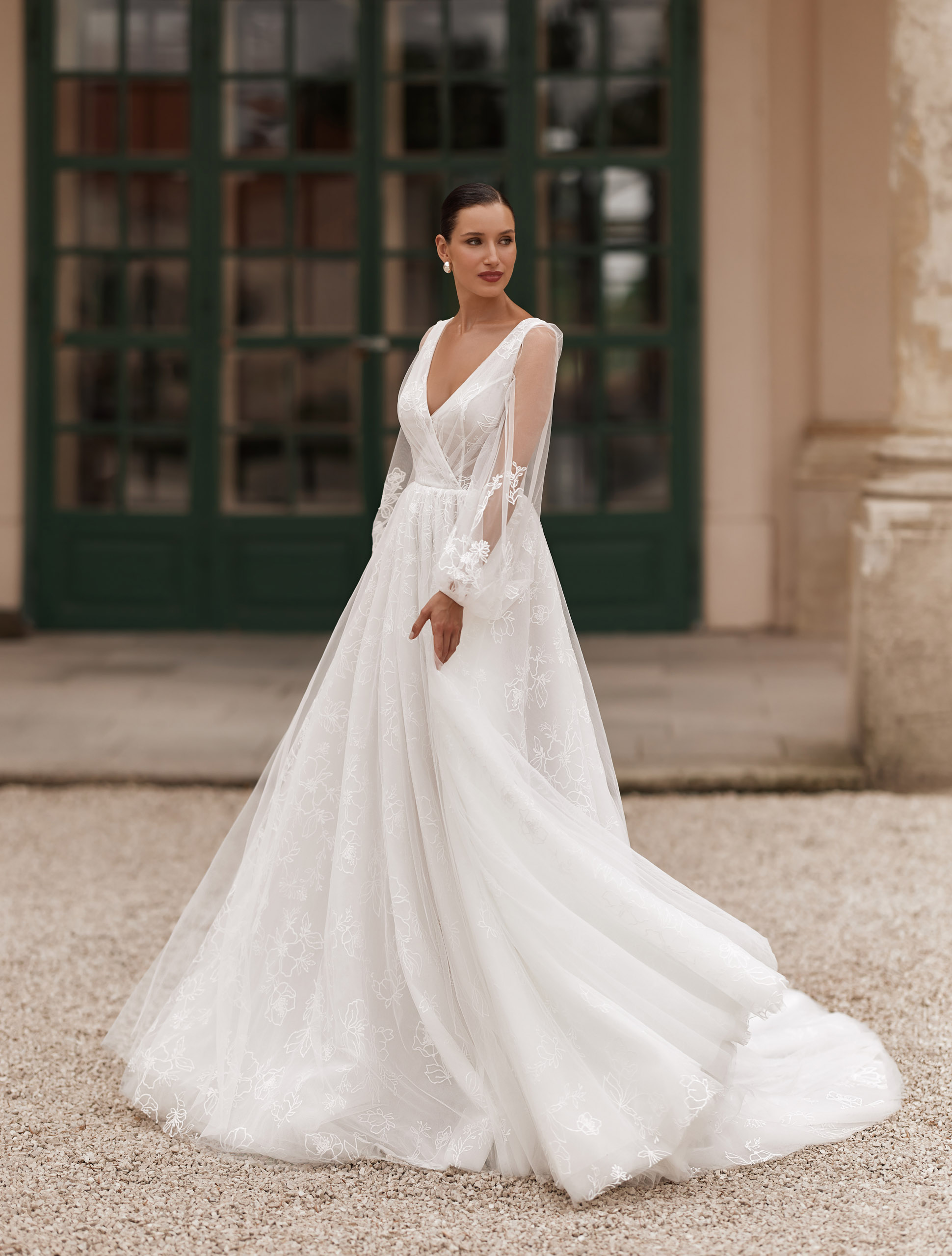 Wedding dress J-1112 | Jeorjett Dress