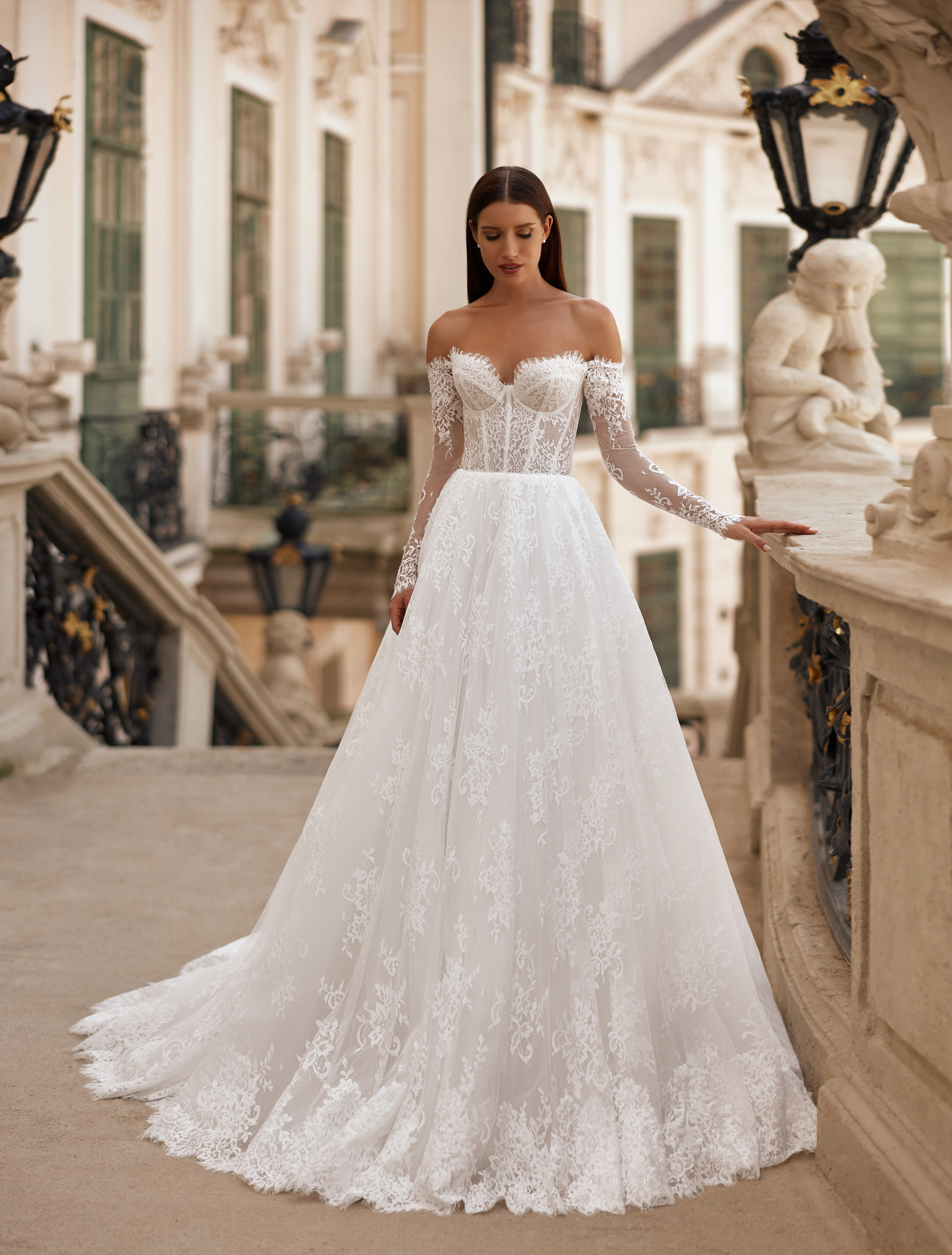 Wedding dress J-1122 | Jeorjett Dress